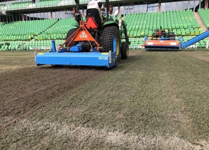 The Worker Is King: GKB Renovator - Turf Matters
