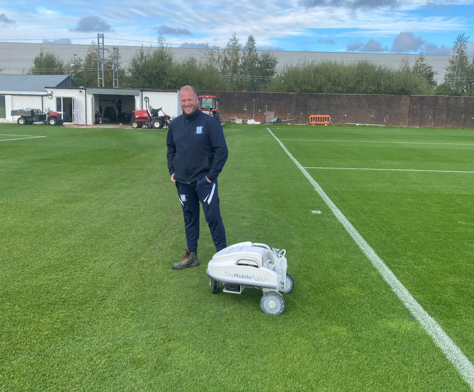 TLM robot saves time and money - Turf Matters
