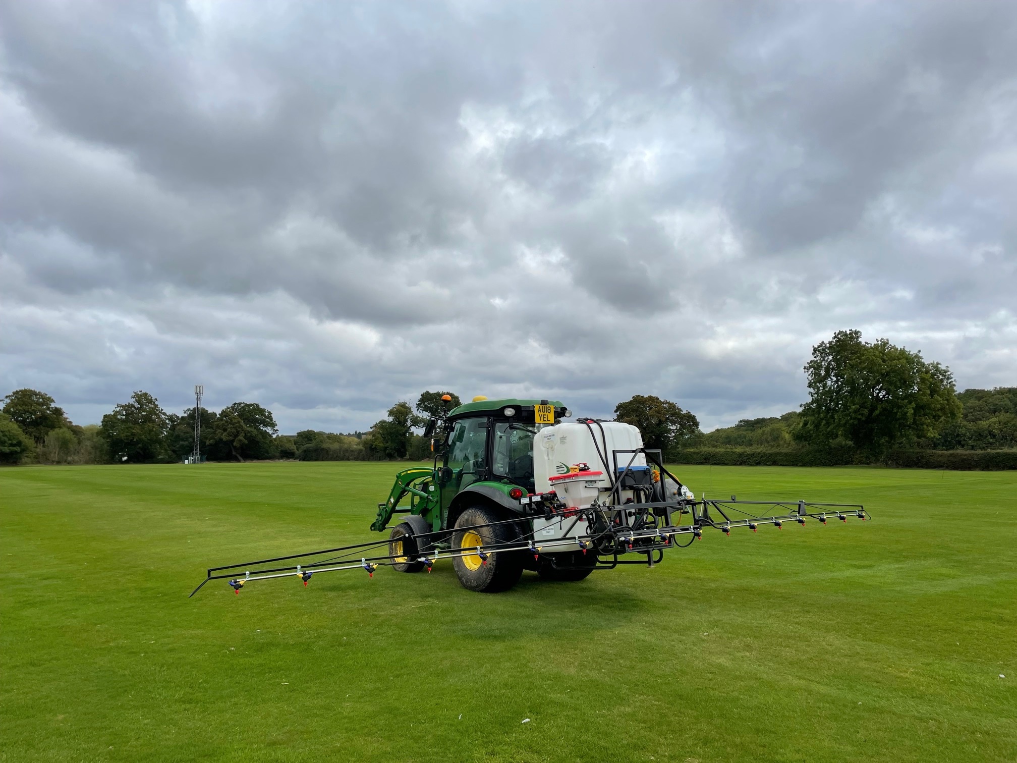 Compact sprayer gets top praise - Turf Matters